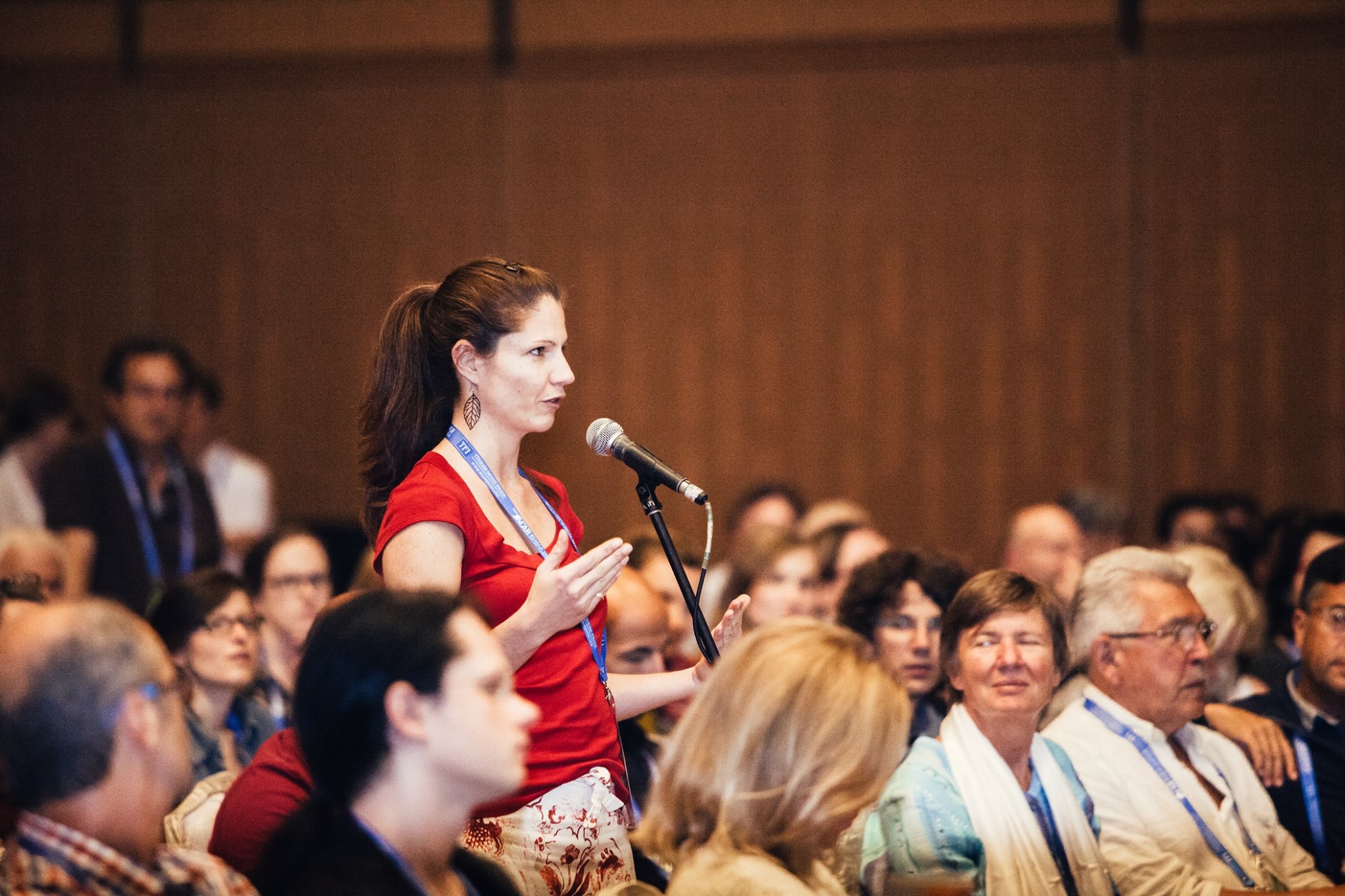 Panel Etiquette or What Not To Do In A Panel – Author Natalina Reis